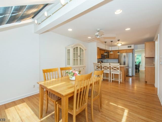 31 Lockley Ct