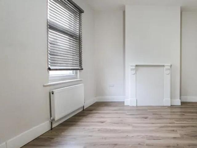 31 Louise Road, London, E15 4NE, United Kingdom | Room for rent #113251255 | Rentberry