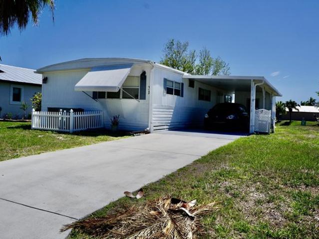 31 Mediterranean Blvd N, Port Saint Lucie, FL 34952