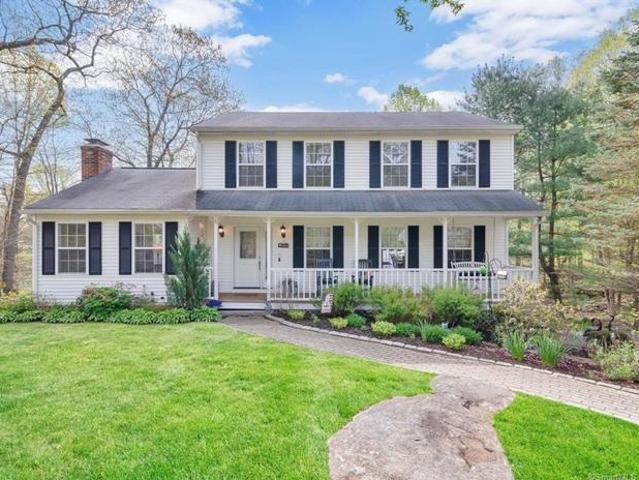 31 Meghan Ln, Shelton, CT 06484