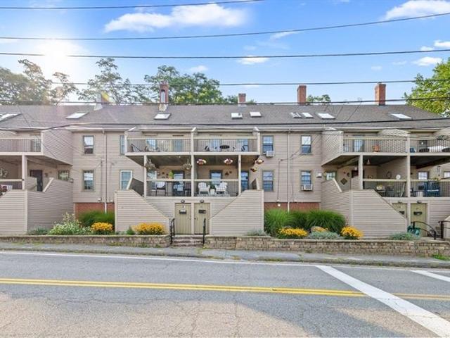 31 Merrimac St Unit 31, Amesbury, MA 01913