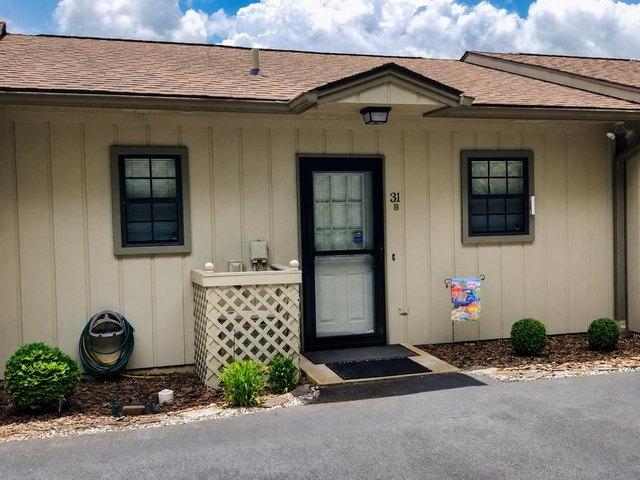 31 Mint Lake Ct W Unit B, Franklin, NC 28734