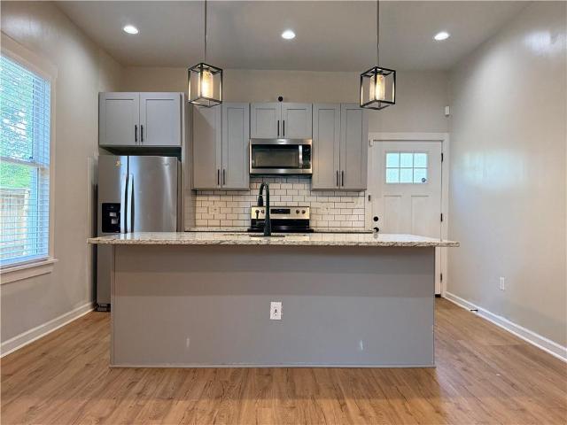 31 Mildred Place NW