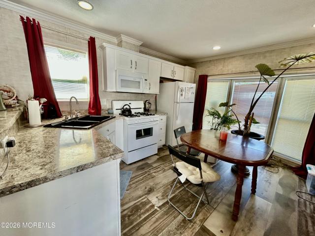 31 Monique Circle