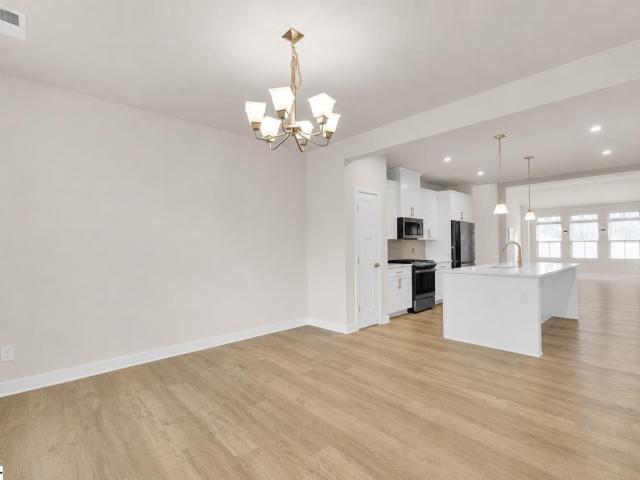 31 Moss Hollow Way