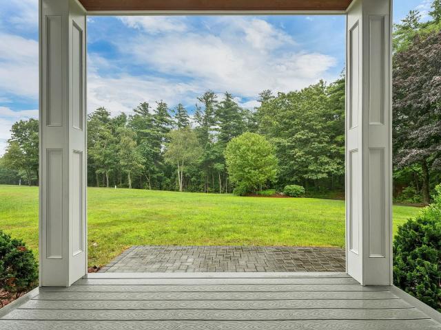 31 N Pepperell Road