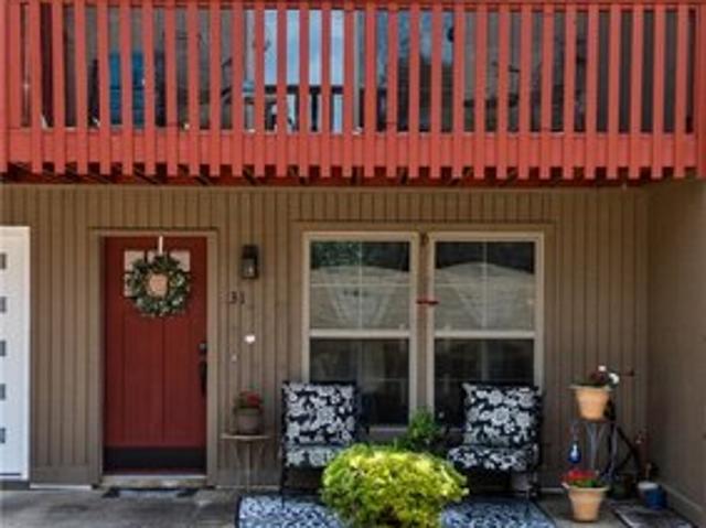 31 Nantucket Dr, Bella Vista, AR 72715