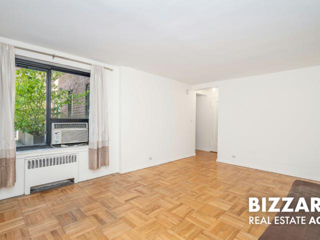 31 Nagle Avenue, New York, NY