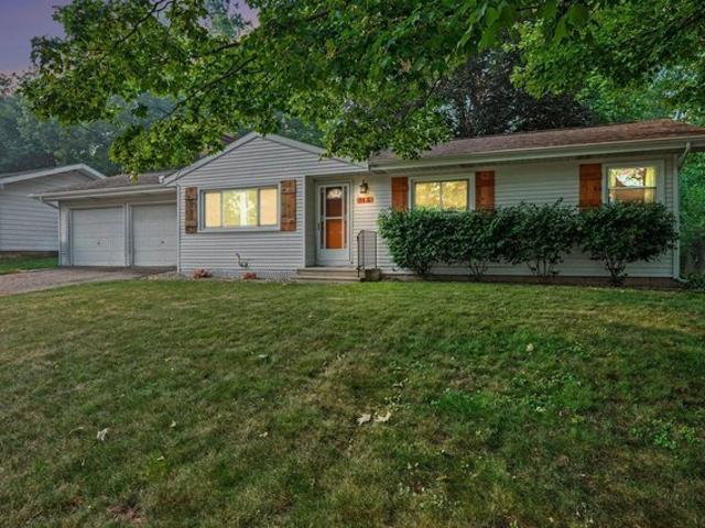 31 New Moon Ter S, Springfield, MI 49037