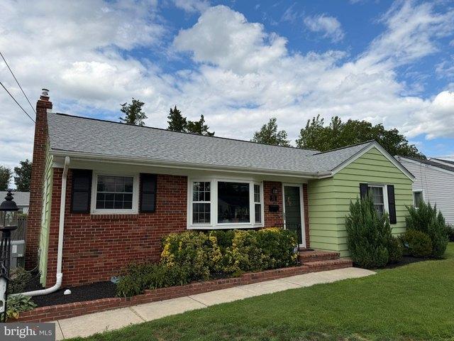 31 Newell Ave, Cherry Hill, NJ 08034