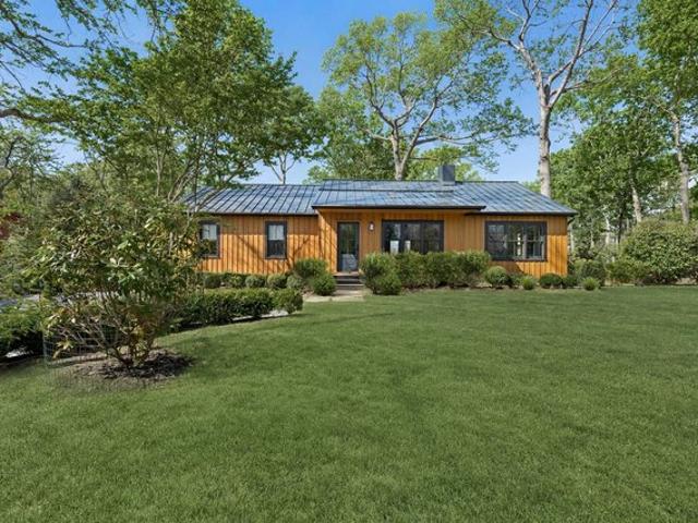 31 Noyack Harbor Rd, Sag Harbor, NY 11963
