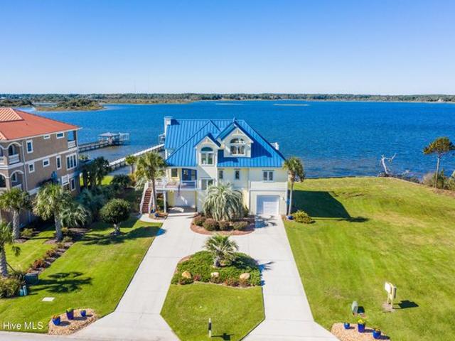 31 Osprey Dr, North Topsail Beach, NC 28460