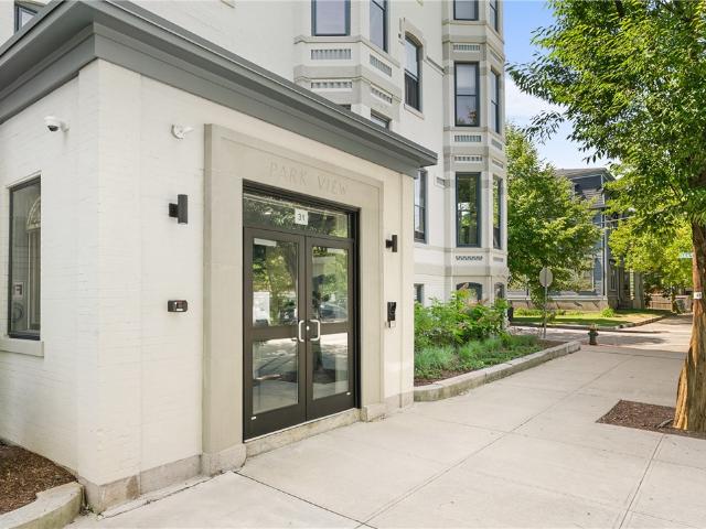 31 Parade Street 402
