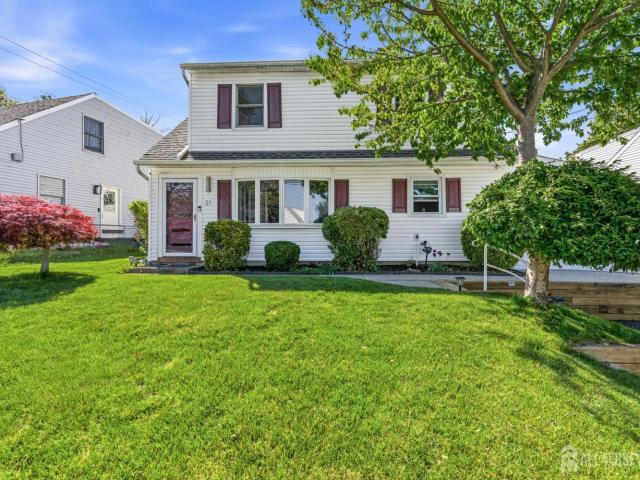 31 Pinetree Drive