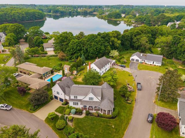 31 Pleasant Point Drive
