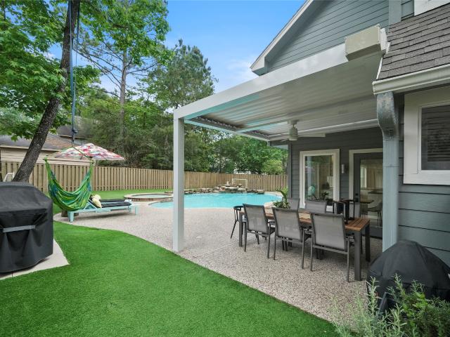 31 Purple Martin Pl, The Woodlands, TX 77381 | MLS #55735 | Compass