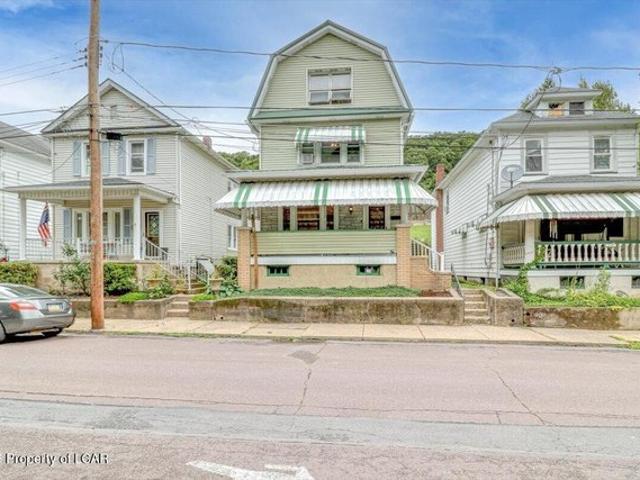 31 Railroad St, Glen Lyon, PA 18617