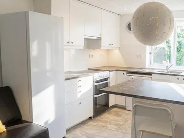 31 Rebecca Drive, Metchley, B29 6TP, United Kingdom | 5 bed house for rent #163525985 | Rentberry