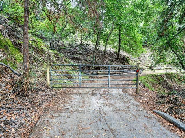 31 Red Rock Way, San Rafael, CA 94903 | MLS #325097 | Compass