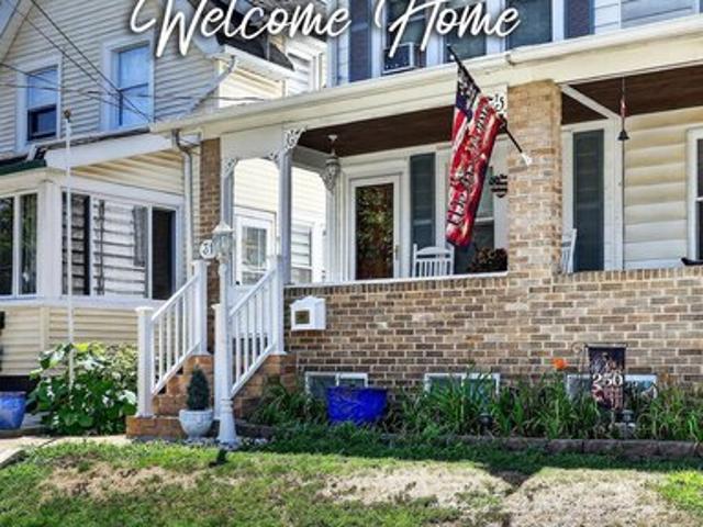 31 Reeger Ave, Hamilton, NJ 08610