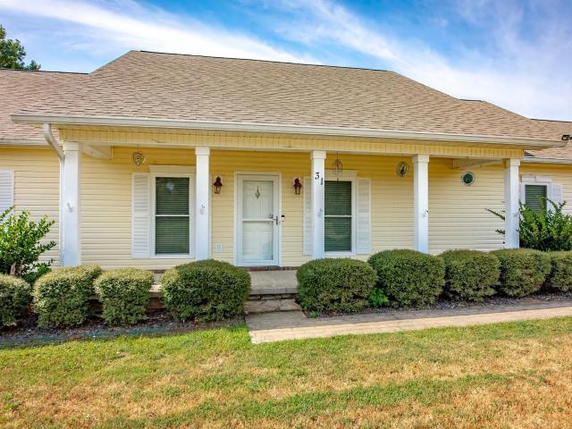 31 Ridgefield Drive