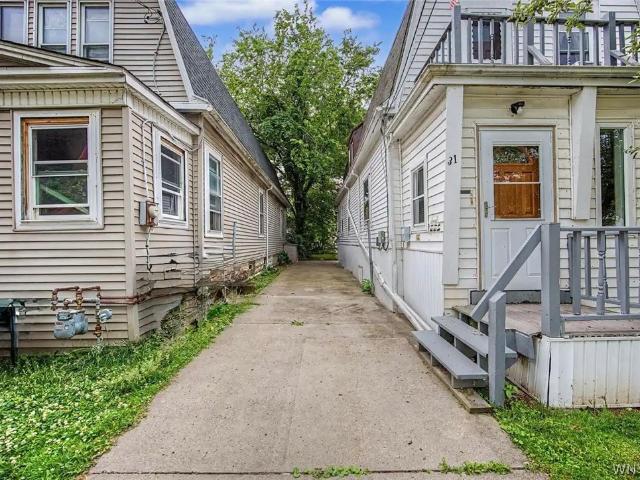 31 Riverside Avenue