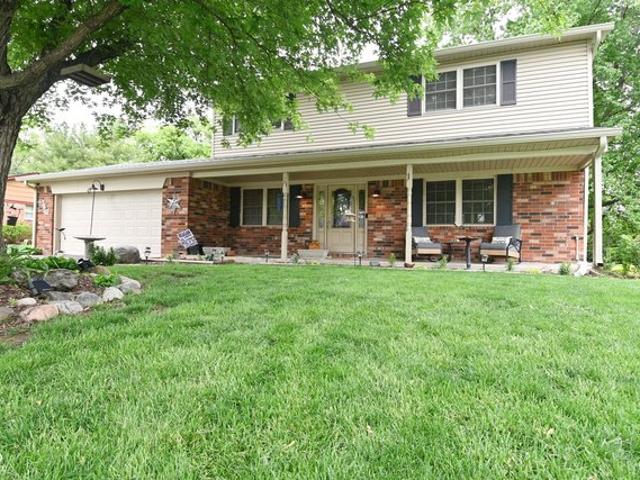 31 Robinwood Dr, Brownsburg, IN 46112