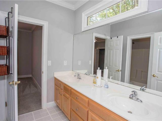 31 Rocky Cir, White, GA 30184 | MLS #7753