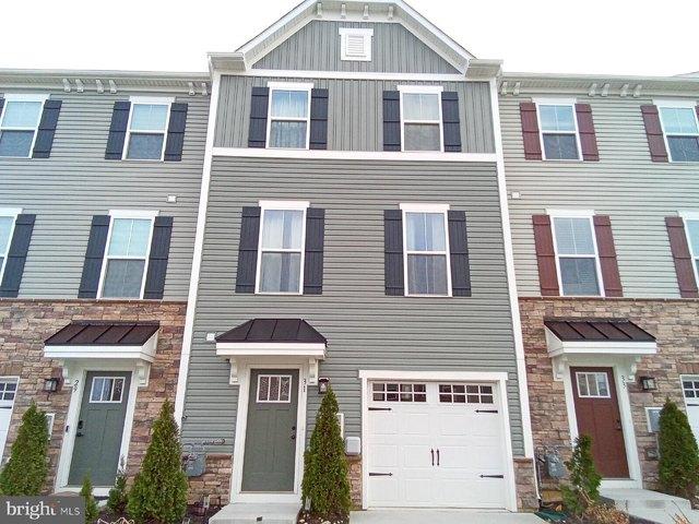 31 Roundstone Run, Swedesboro, NJ 08085