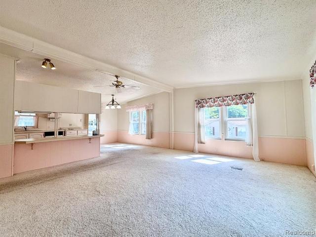 31 Saddle Creek Dr