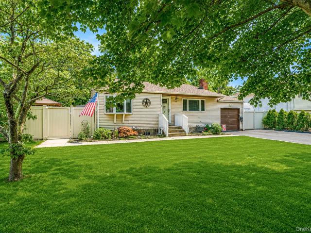 31 Sarah Drive