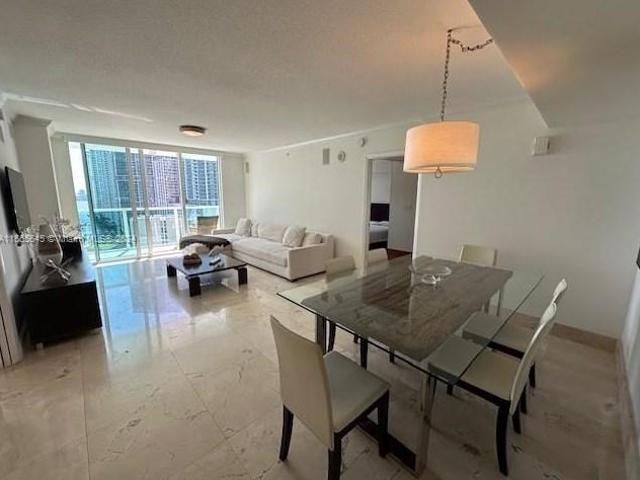 31 SE 5th St #1908, Miami, FL 33131
