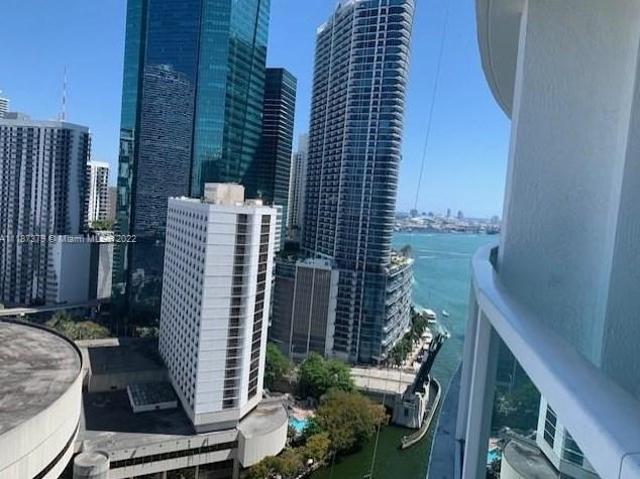 31 SE 5th St #2801 Miami, FL 33131