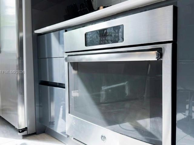31 SE 6th St, Unit 301, Miami, FL 33131 | MLS #A11999