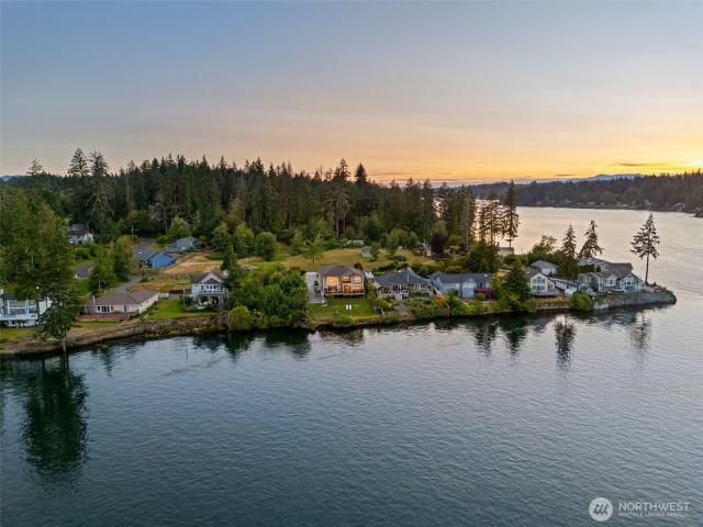 31 SE Skookum View Drive