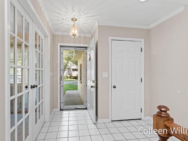31 Skyline Circle