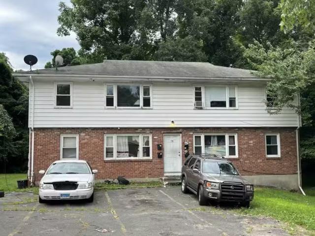 31 SHAGBARK RD, WATERBURY, CT 06704 Multi Family For Sale MLS.