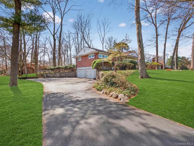 31 Sharon Drive