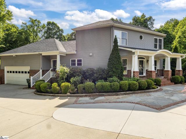 31 Silver Knoll Court