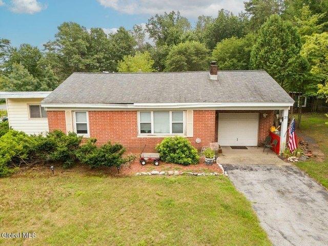 31 Spier Falls Rd, Gansevoort, NY 12831