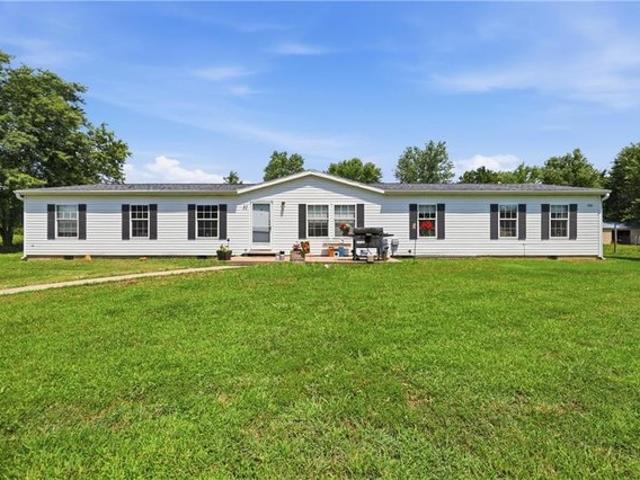 31 SW 600th Rd, Warrensburg, MO 64093