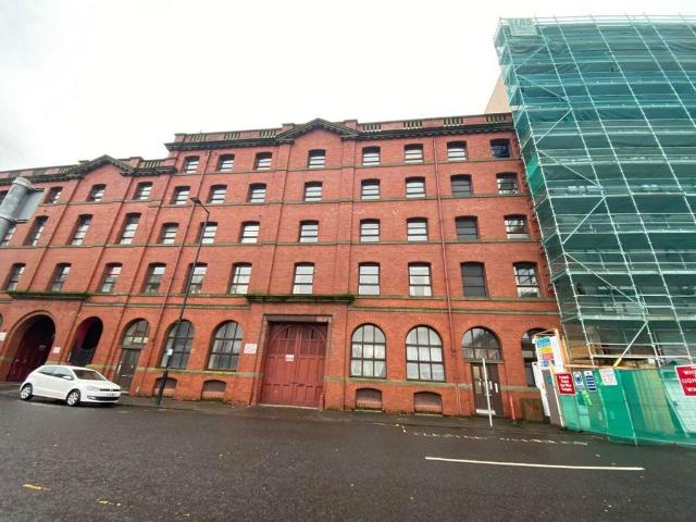 31B Trades Lane, Bisset Bond, 5 bed flat to rent £2,000 pcm £462 pw