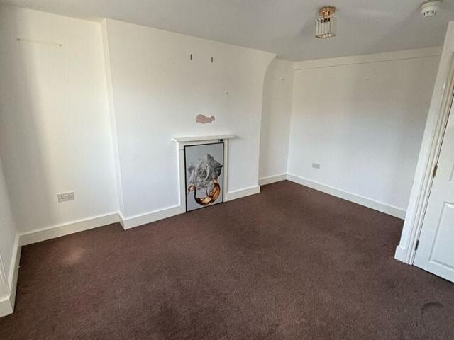 31d Harmer Street, Gravesend, DA12 2AP