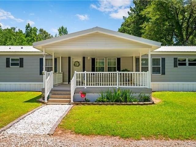 31H Strange Rd, Lecompte, LA 71346