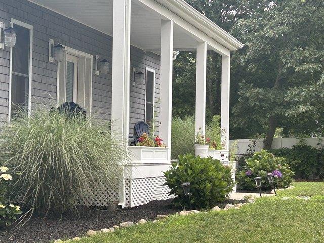 31R Langworthy Rd, Westerly, RI 02891