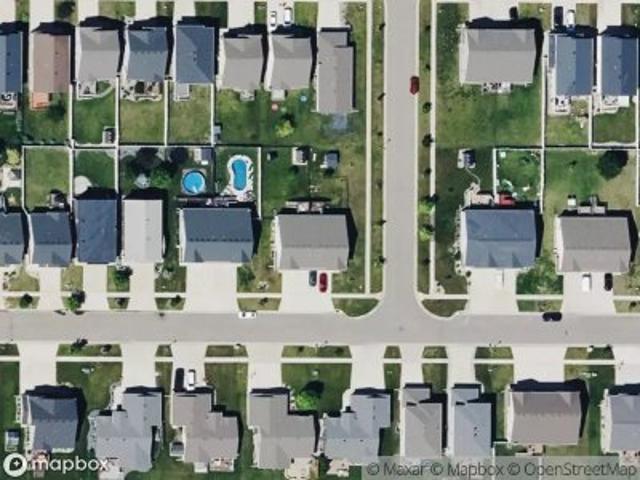 31st Ave W