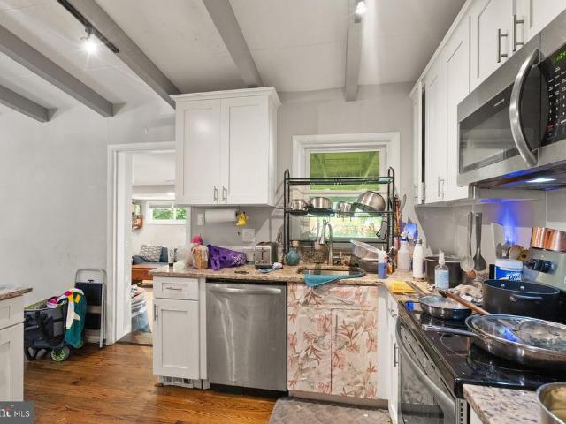 3204 Ayers Drive