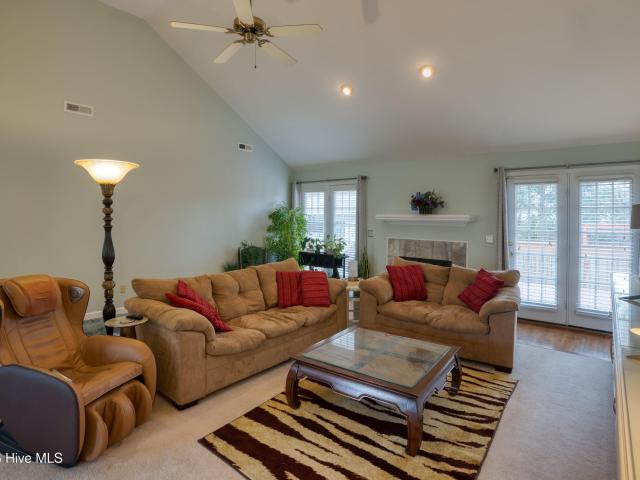 3204 Bougainvillea Way