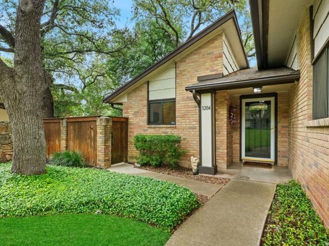 3204 Castledale Dr, San Antonio, TX 78230