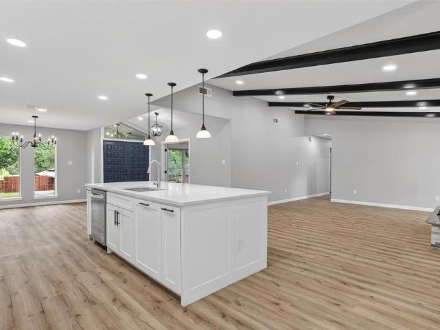 3204 Greenbriar Lane